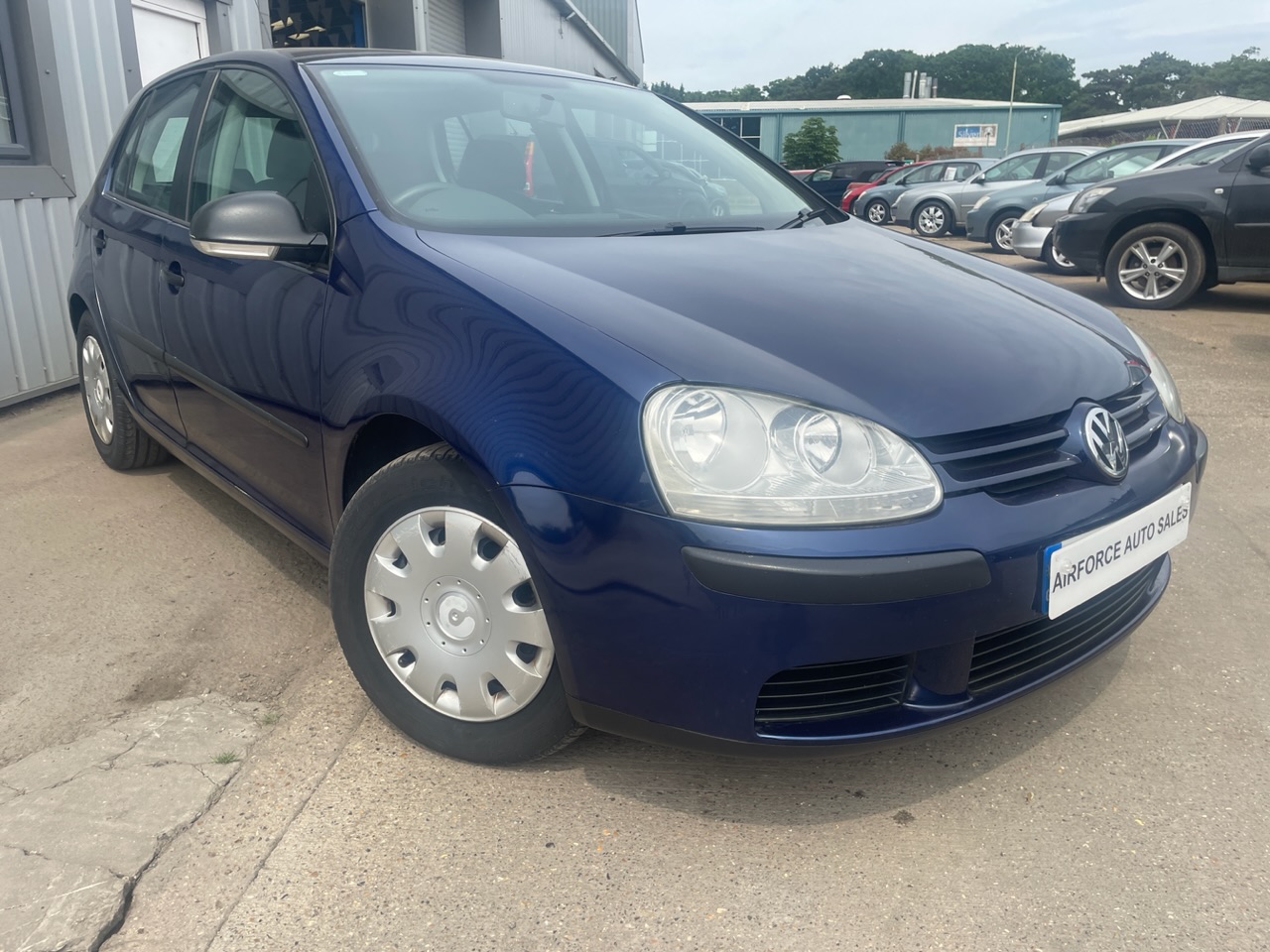 Volkswagen Golf 1.6 S - Airforce Auto Sales