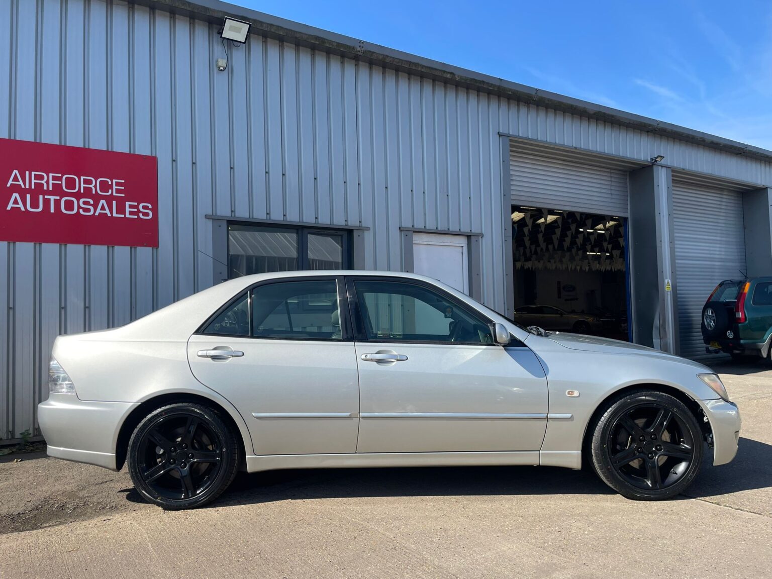 Lexus IS200 SE Auto - Airforce Auto Sales